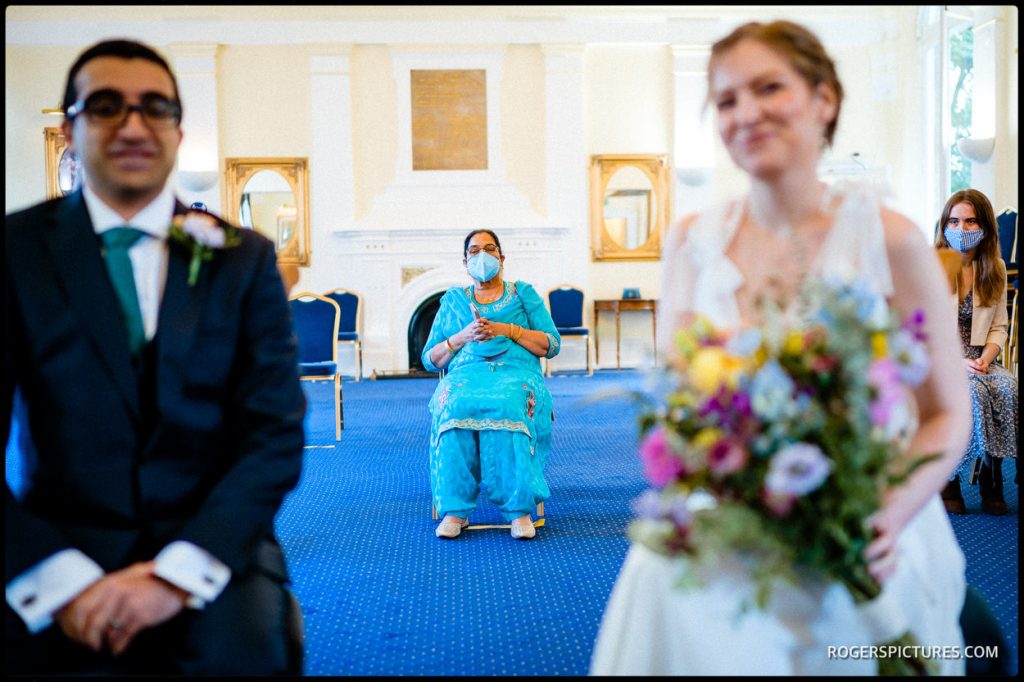 Tower Hamlets Registry Office Wedding | PR Photography